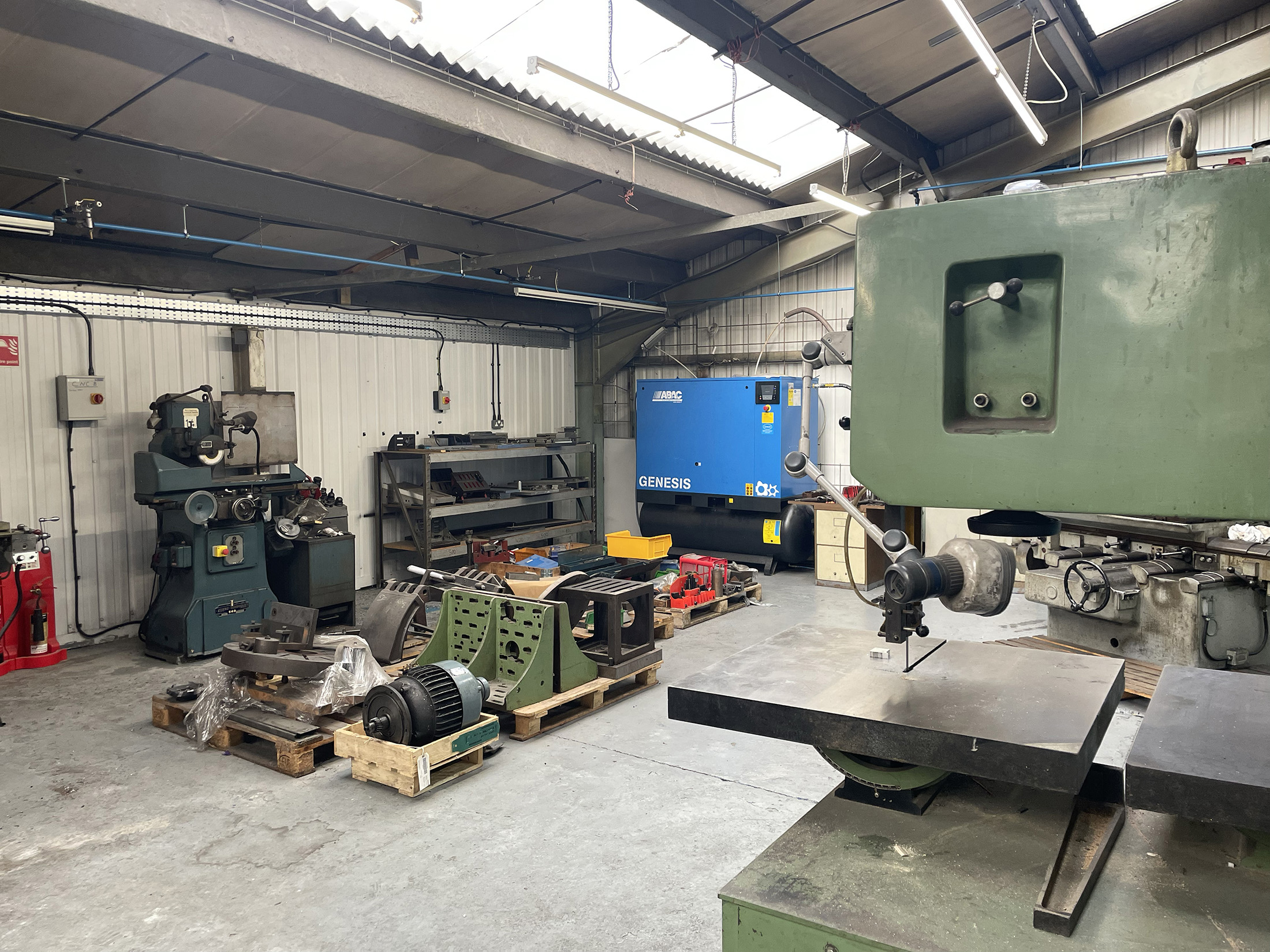 Manual Machining & Tool Room | Glassworks